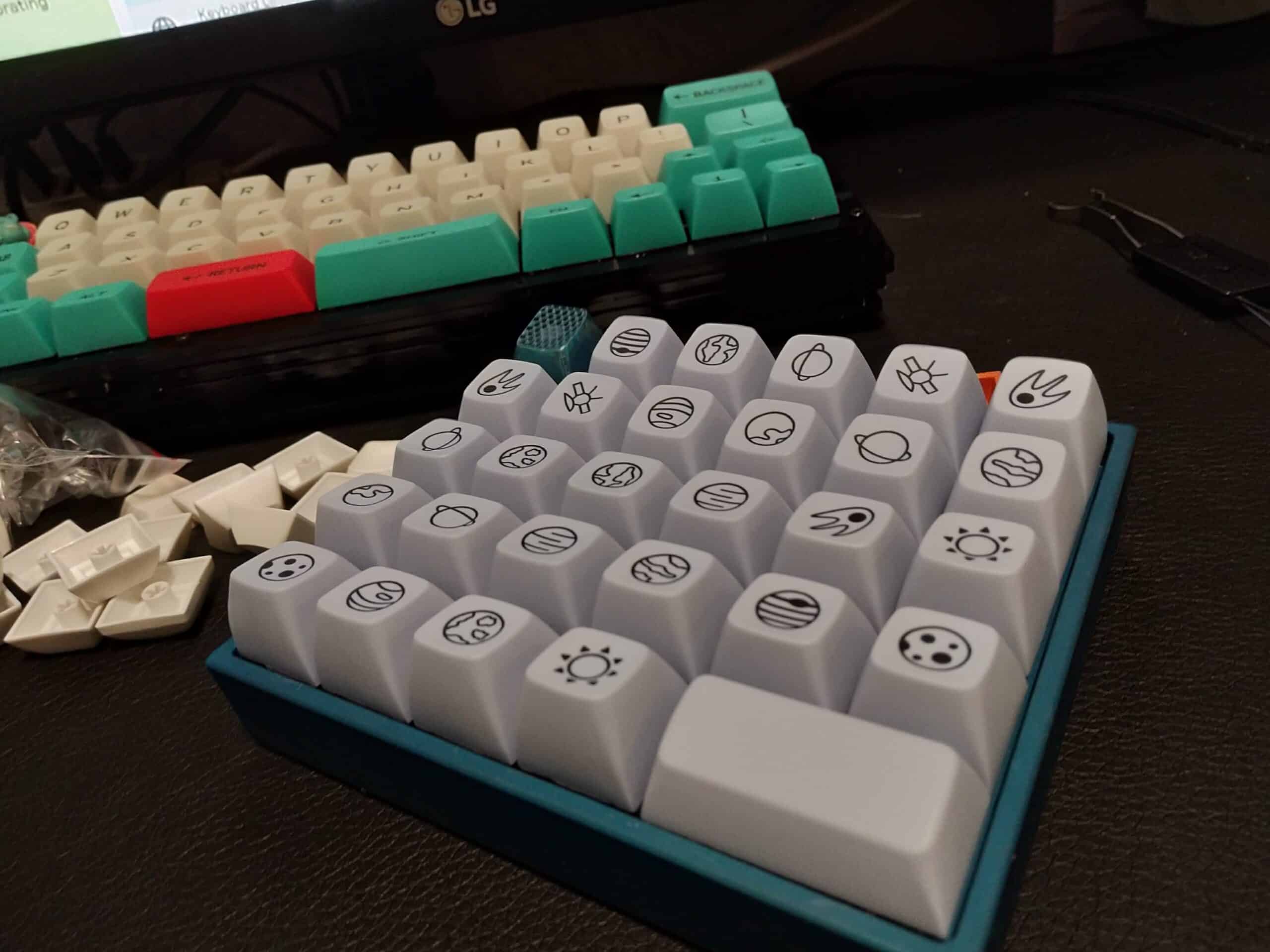 Colorways: Your Mechanical Keyboard’s Color Scheme - The Keeblog